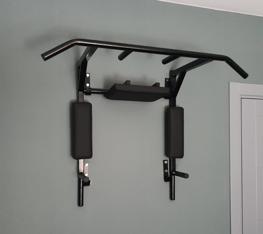 Universālais trenažieris-pievilkšanas stienis(ar slīpiem un papild ...